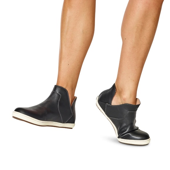 Taos Footwear | Shoes | Taos Unity 95 | Poshmark